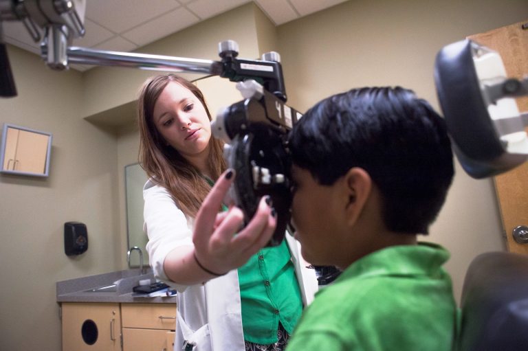 UAB, Jefferson County offer free eye exams, glasses to low-income patients - Yellowhammer News