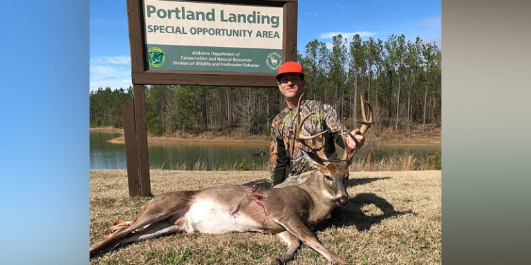 Alabama hunters bagging big bucks this season - Yellowhammer News