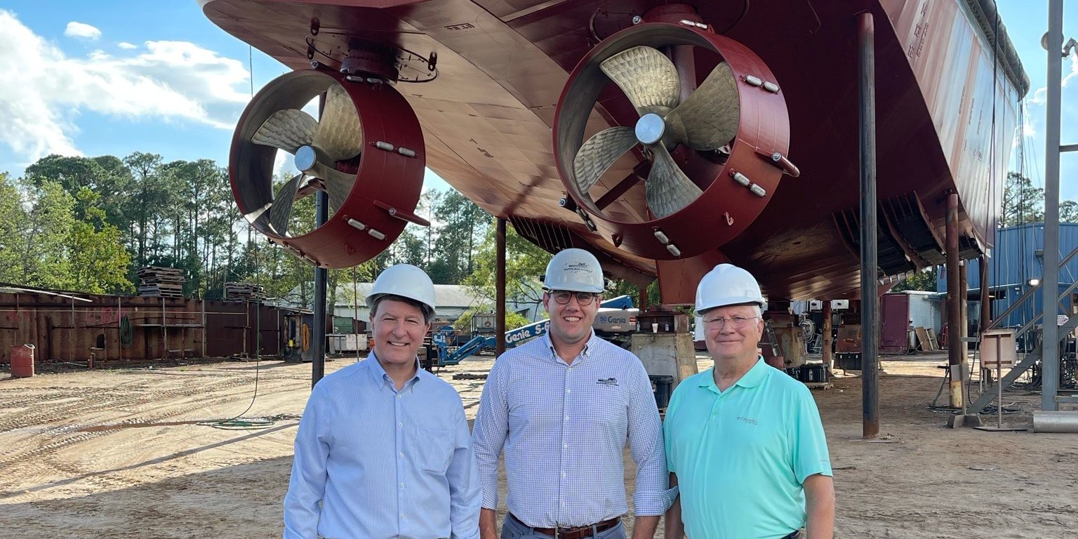 U.S. Reps. Jerry Carl, Mike Rogers tour South Alabama shipyards Austal ...
