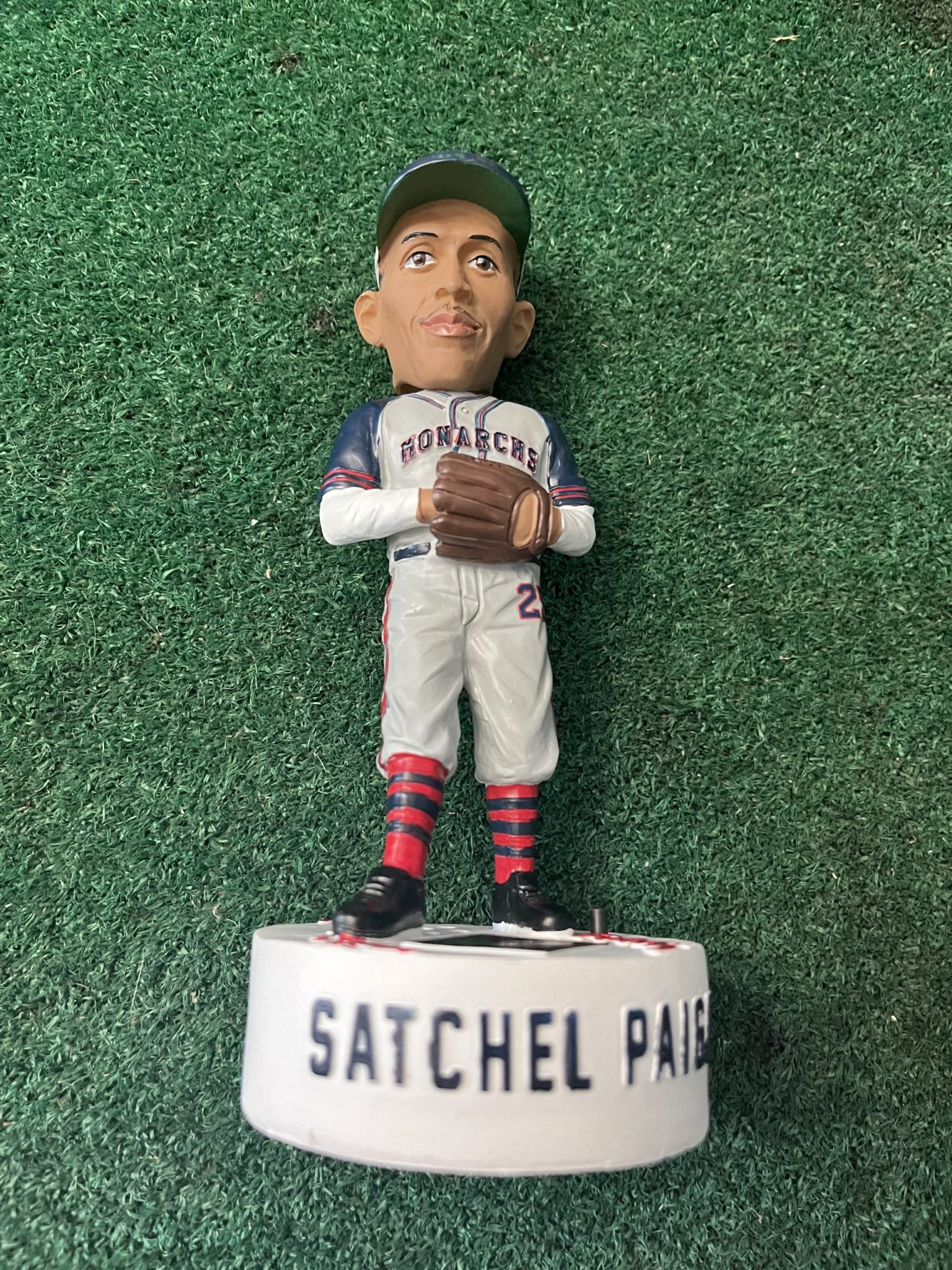 Exclusive collection of baseball bobbleheads are rounding the bases for ...