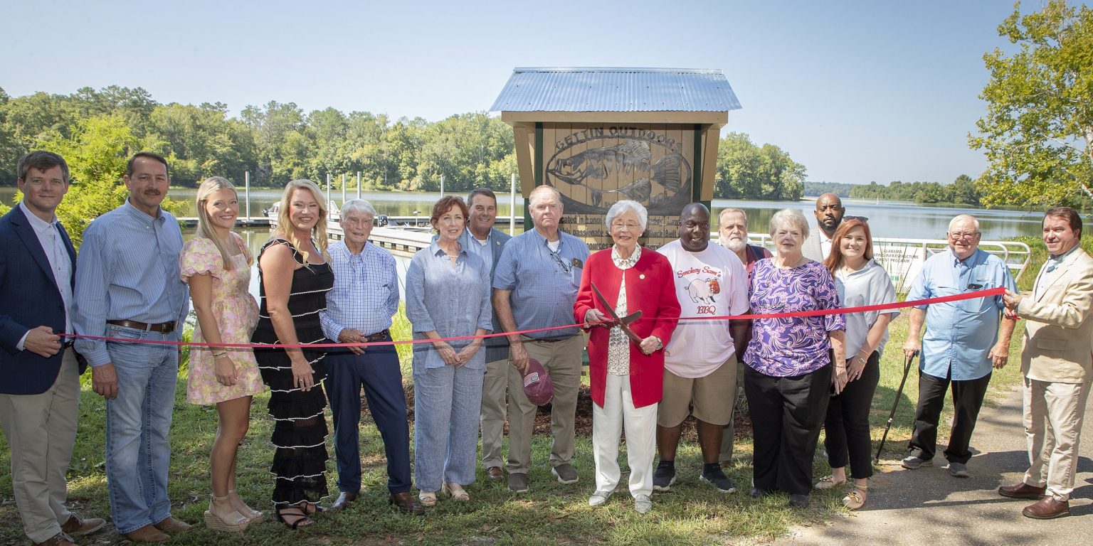 Big Daddy Lawler Honored at Roland Cooper State Park - Yellowhammer News