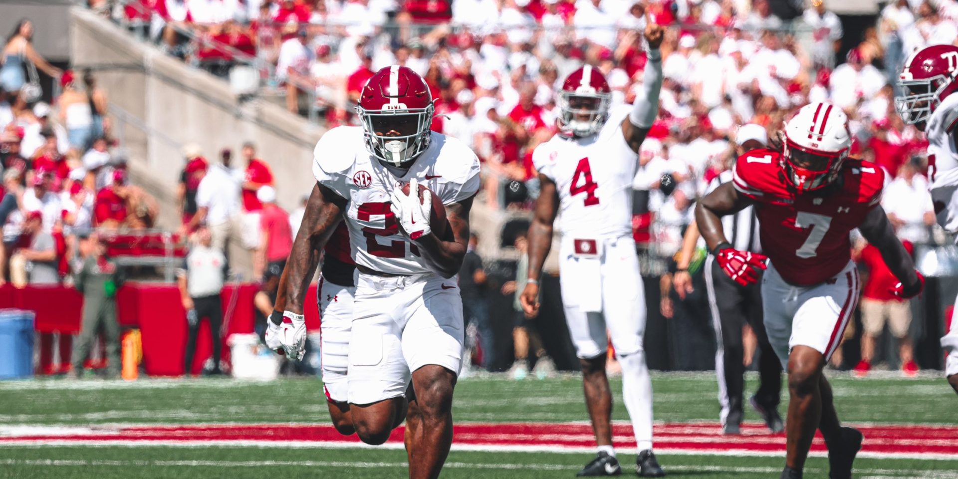 Alabama rolls over Wisconsin in 42-10 road win - Yellowhammer News