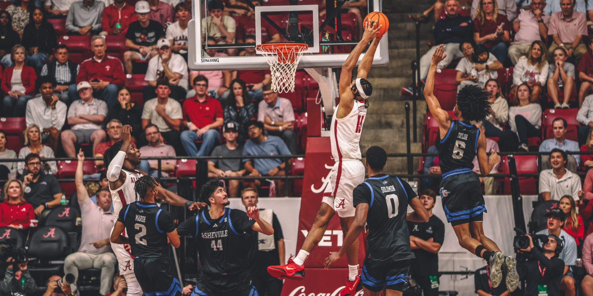 Tide Hoops picks up right where they left off: 100-point game in dominant opening win ...