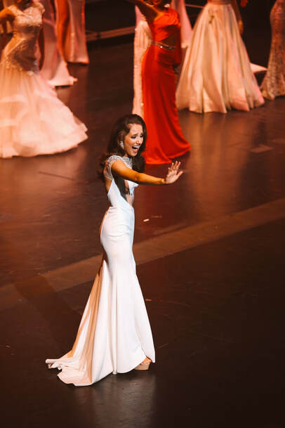 Hannah Adams’ journey from childhood cancer to UA Homecoming Queen ...