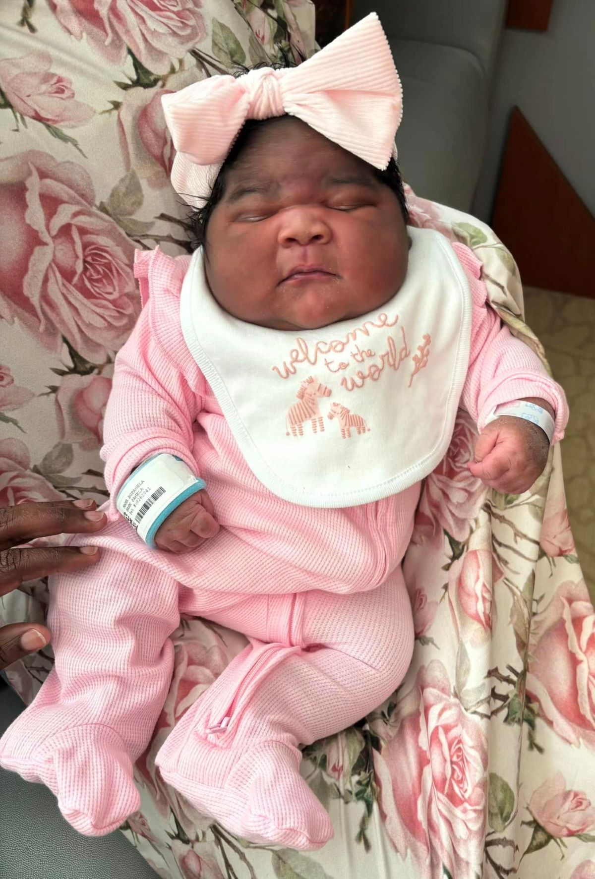 Birmingham baby breaks records: Meet Paris Halo, the 13-pound newborn ...