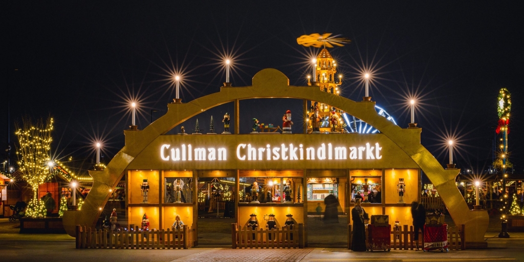 Record-shattering Christmas arch becomes new crown jewel of Cullman’s ...